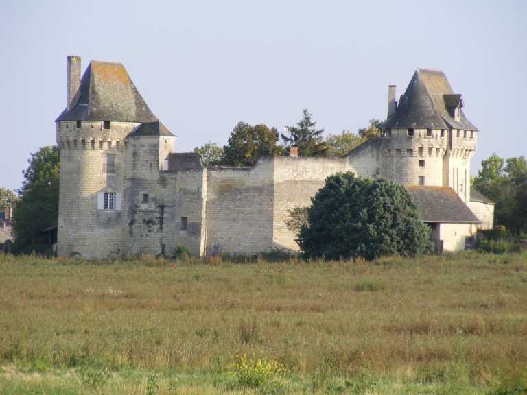 Commune de Distré - Château de Pocé